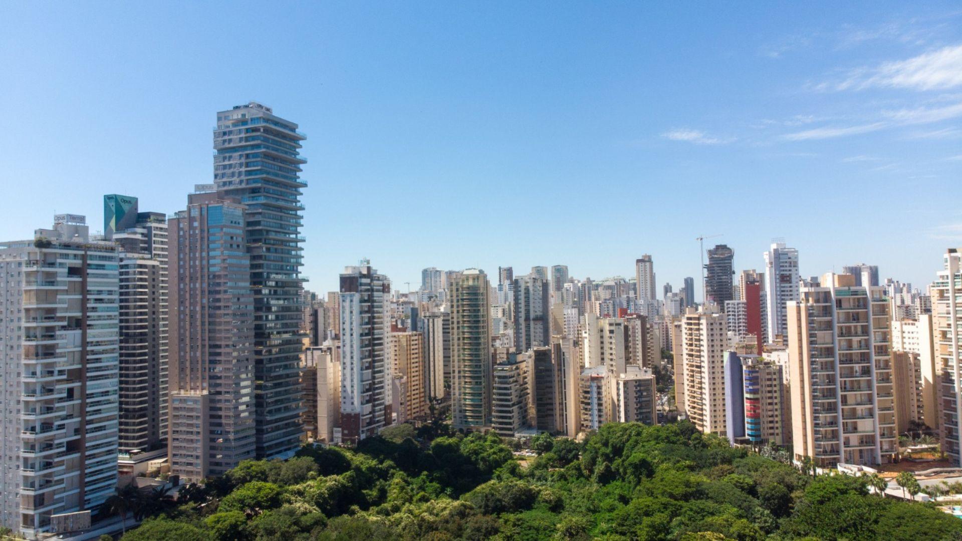 Veja o que abre e o que fecha no feriado de Corpus Christi | Daqui